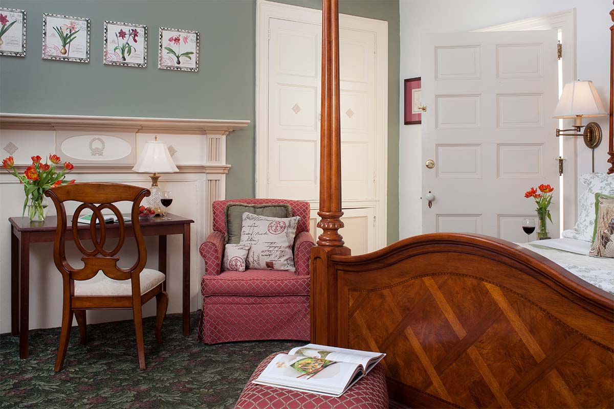 Amenities | Carlisle House